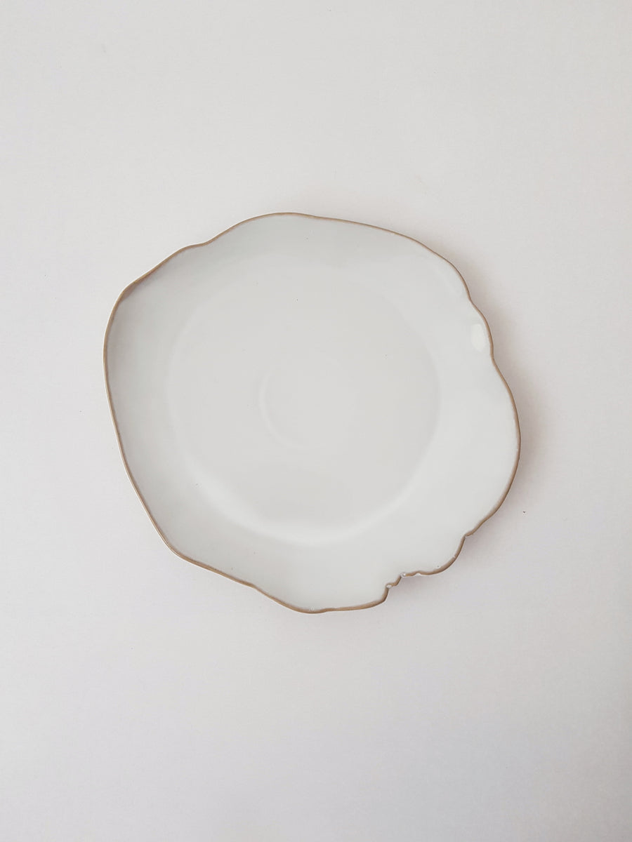 Glazed Ceramic Dinnerware Plates, Irregular Shape – Vase Studio